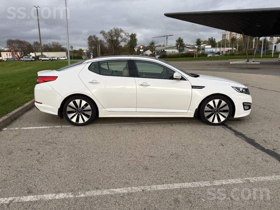 Balts Kia Optima 2012 Rīga, ar dzinēja tilpumu 1.70 L un nobraukumu 186 tūkst. km par 5450 €, foto 7 vietnē AUTOMOTO.COM.LV