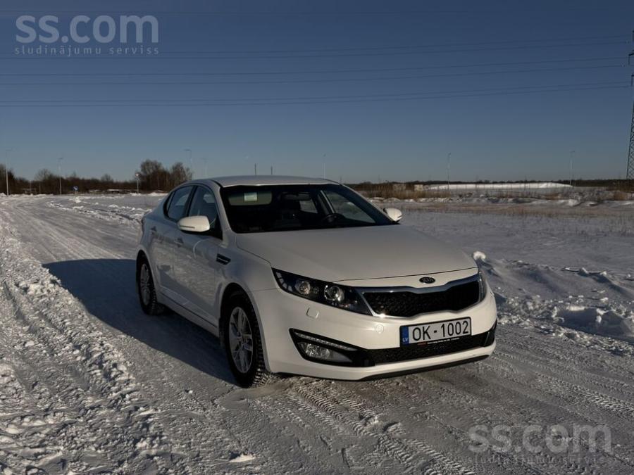 Balts Kia Optima 2013 Liepāja, ar dzinēja tilpumu 2.00 L un nobraukumu 229 tūkst. km par 7000 €, foto 2 vietnē AUTOMOTO.COM.LV