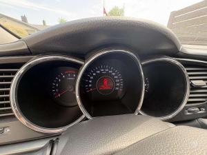 White Kia Optima 2013 in Vilnius, with an engine capacity of 1.69 L and mileage of 222 thousand km for 3100 €, photo 8 on AUTOMOTO.COM.LV