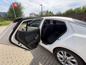 White Kia Optima 2013 in Vilnius, with an engine capacity of 1.69 L and mileage of 222 thousand km for 3100 €, photo 12 on AUTOMOTO.COM.LV