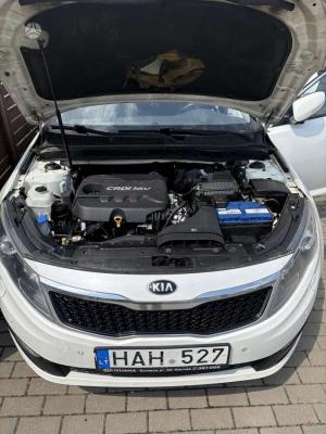 White Kia Optima 2013 in Vilnius, with an engine capacity of 1.69 L and mileage of 222 thousand km for 3100 €, photo 18 on AUTOMOTO.COM.LV