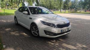 White Kia Optima 2013 in Taurage, with an engine capacity of 1.69 L and mileage of 280 thousand km for 4950 €, photo 4 on AUTOMOTO.COM.LV