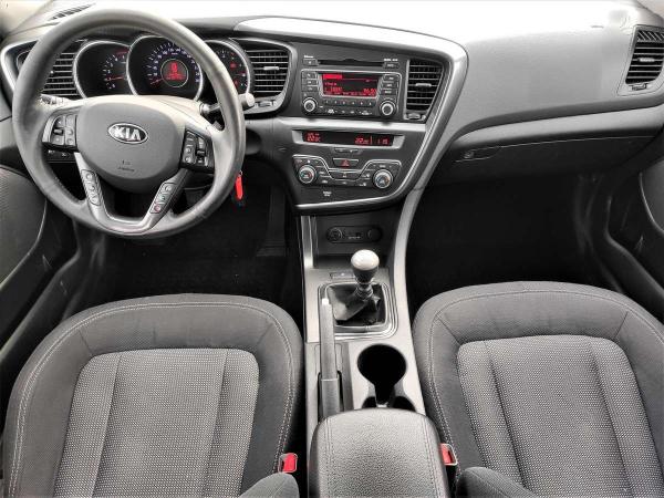 White Kia Optima 2013 in Taurage, with an engine capacity of 1.69 L and mileage of 280 thousand km for 4950 €, photo 6 on AUTOMOTO.COM.LV