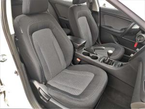 White Kia Optima 2013 in Taurage, with an engine capacity of 1.69 L and mileage of 280 thousand km for 4950 €, photo 12 on AUTOMOTO.COM.LV