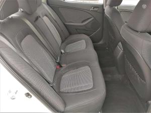 White Kia Optima 2013 in Taurage, with an engine capacity of 1.69 L and mileage of 280 thousand km for 4950 €, photo 13 on AUTOMOTO.COM.LV