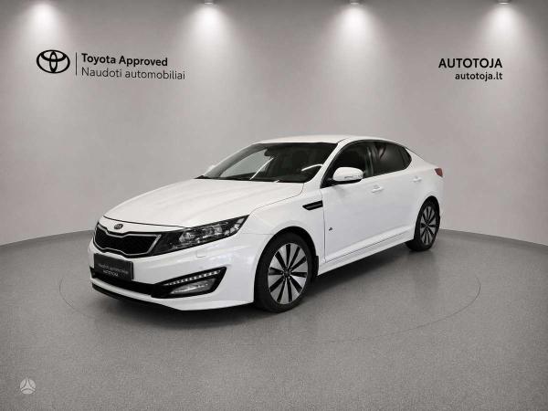 White Kia Optima 2013 in Kaunas, with an engine capacity of 2.00 L and mileage of 193 thousand km for 4900 €, photo 1 on AUTOMOTO.COM.LV
