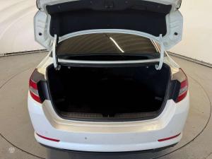 White Kia Optima 2013 in Kaunas, with an engine capacity of 2.00 L and mileage of 193 thousand km for 4900 €, photo 11 on AUTOMOTO.COM.LV