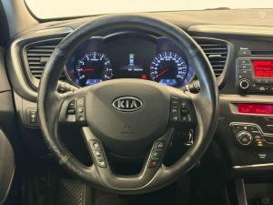 White Kia Optima 2013 in Kaunas, with an engine capacity of 2.00 L and mileage of 193 thousand km for 4900 €, photo 13 on AUTOMOTO.COM.LV