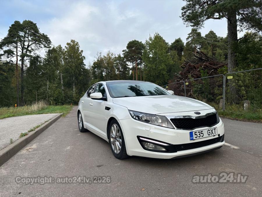 Balts Kia Optima 2013 Pērnava, ar dzinēja tilpumu 1.70 L un nobraukumu 283 tūkst. km par 6000 €, foto 1 vietnē AUTOMOTO.COM.LV