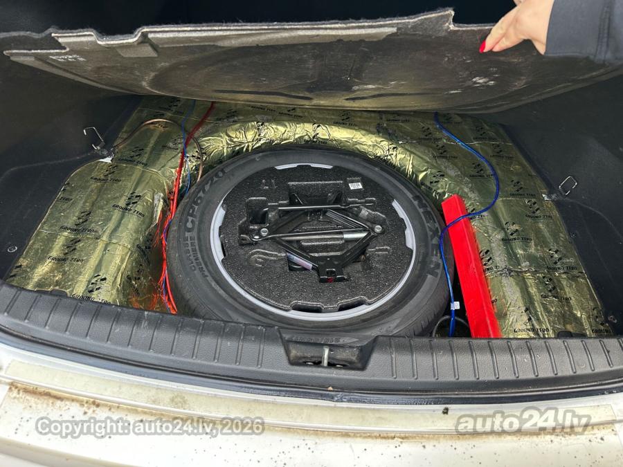 Balts Kia Optima 2013 Pērnava, ar dzinēja tilpumu 1.70 L un nobraukumu 283 tūkst. km par 6000 €, foto 10 vietnē AUTOMOTO.COM.LV