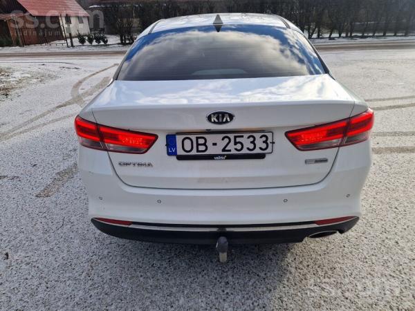Balts Kia Optima 2016 Rīga, ar dzinēja tilpumu 1.70 L un nobraukumu 213 tūkst. km par 9900 €, foto 6 vietnē AUTOMOTO.COM.LV
