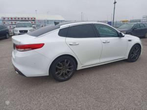 Balts Kia Optima 2016 Marijampole, ar dzinēja tilpumu 1.70 L un nobraukumu 222 tūkst. km par 8300 €, foto 4 vietnē AUTOMOTO.COM.LV