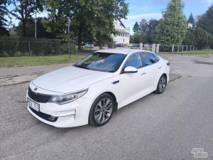 White Kia Optima 2016 in Kaunas, with an engine capacity of 1.70 L and mileage of 216 thousand km for 7500 €, photo  on AUTOMOTO.COM.LV