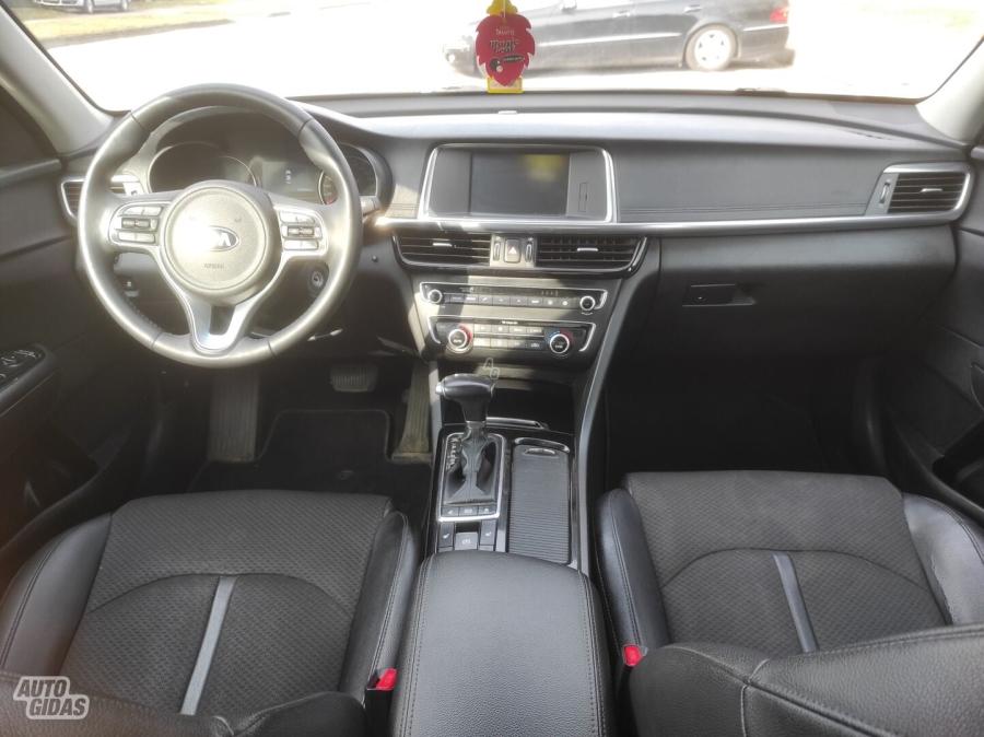 White Kia Optima 2016 in Kaunas, with an engine capacity of 1.70 L and mileage of 216 thousand km for 7500 €, photo 12 on AUTOMOTO.COM.LV