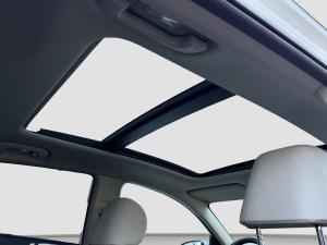 White Kia Optima 2016 in Parnu, with an engine capacity of 1.70 L and mileage of 133 thousand km for 12900 €, photo 9 on AUTOMOTO.COM.LV
