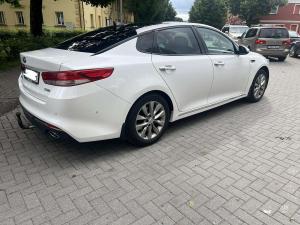 White Kia Optima 2016 in Telschi, with an engine capacity of 1.69 L and mileage of 274 thousand km for 6850 €, photo 6 on AUTOMOTO.COM.LV