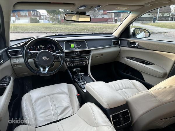 White Kia Optima 2016 in Tallinn, with an engine capacity of 0.00 L and mileage of 187 thousand km for 11500 €, photo 5 on AUTOMOTO.COM.LV