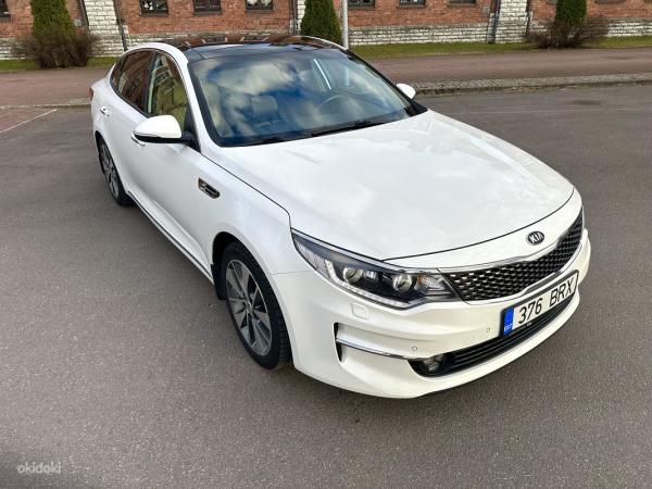 White Kia Optima 2016 in Tallinn, with an engine capacity of 0.00 L and mileage of 187 thousand km for 11500 €, photo 8 on AUTOMOTO.COM.LV