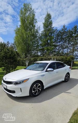 Balts Kia Optima 2017 Šauļi, ar dzinēja tilpumu 2.00 L un nobraukumu 94 tūkst. km par 12000 €, foto 1 vietnē AUTOMOTO.COM.LV