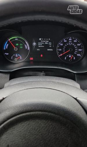 Balts Kia Optima 2017 Šauļi, ar dzinēja tilpumu 2.00 L un nobraukumu 94 tūkst. km par 12000 €, foto 13 vietnē AUTOMOTO.COM.LV