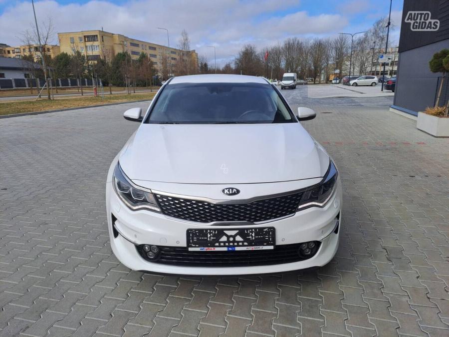 Balts Kia Optima 2017 Šauļi, ar dzinēja tilpumu 1.70 L un nobraukumu 230 tūkst. km par 9300 €, foto 4 vietnē AUTOMOTO.COM.LV