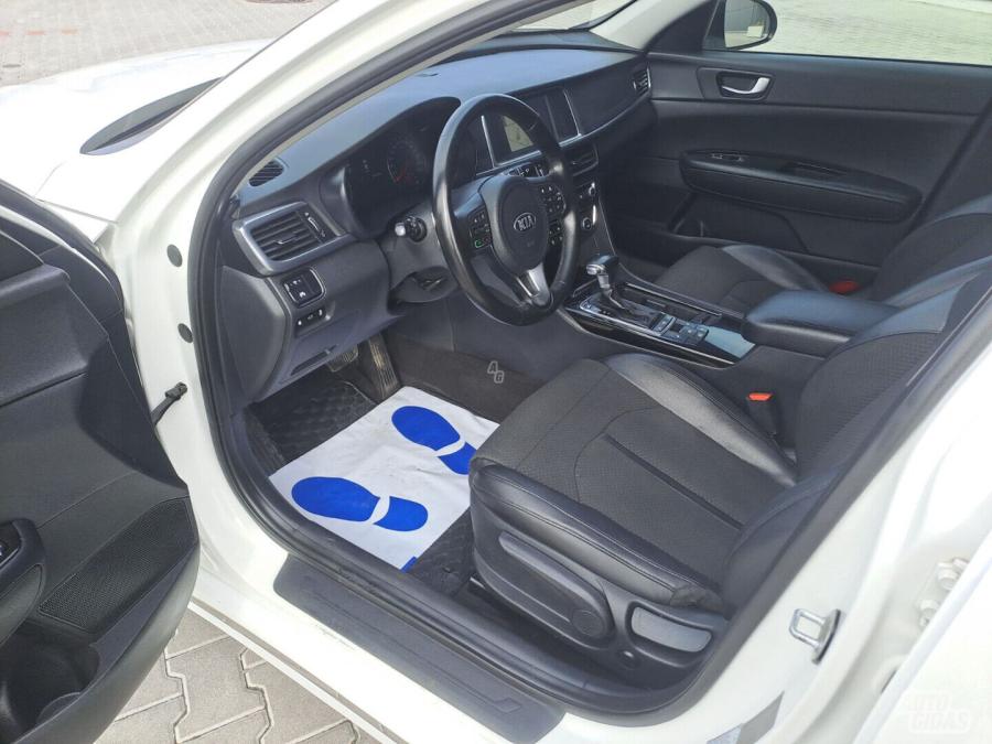 Balts Kia Optima 2017 Šauļi, ar dzinēja tilpumu 1.70 L un nobraukumu 230 tūkst. km par 9300 €, foto 16 vietnē AUTOMOTO.COM.LV