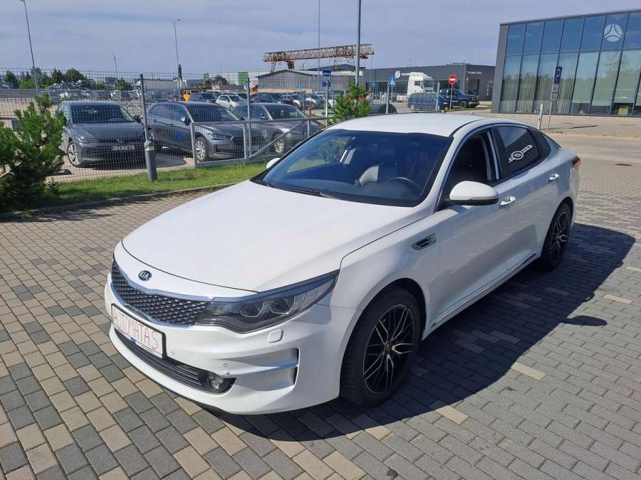 Balts Kia Optima 2017 Šauļi, ar dzinēja tilpumu 1.70 L un nobraukumu 230 tūkst. km par 8300 €, foto 5 vietnē AUTOMOTO.COM.LV