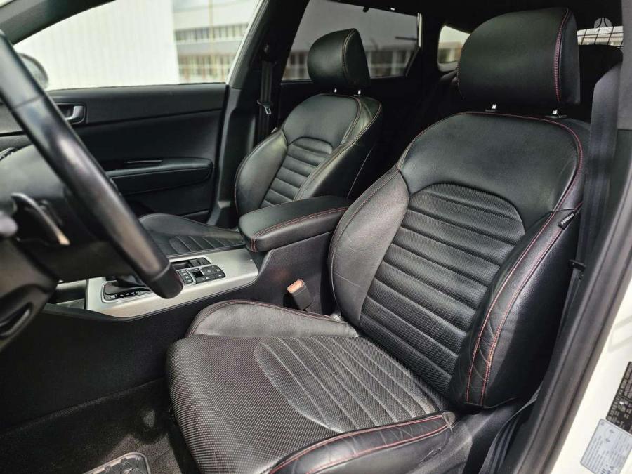 Balts Kia Optima 2016 Rokiškis, ar dzinēja tilpumu 1.69 L un nobraukumu 165 tūkst. km par 7950 €, foto 28 vietnē AUTOMOTO.COM.LV