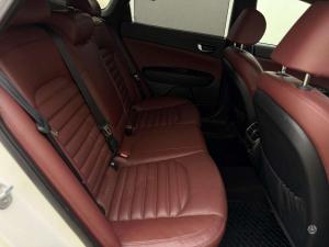 White Kia Optima 2016 in Vilnius, with an engine capacity of 2.00 L and mileage of 144 thousand km for 10850 €, photo 15 on AUTOMOTO.COM.LV