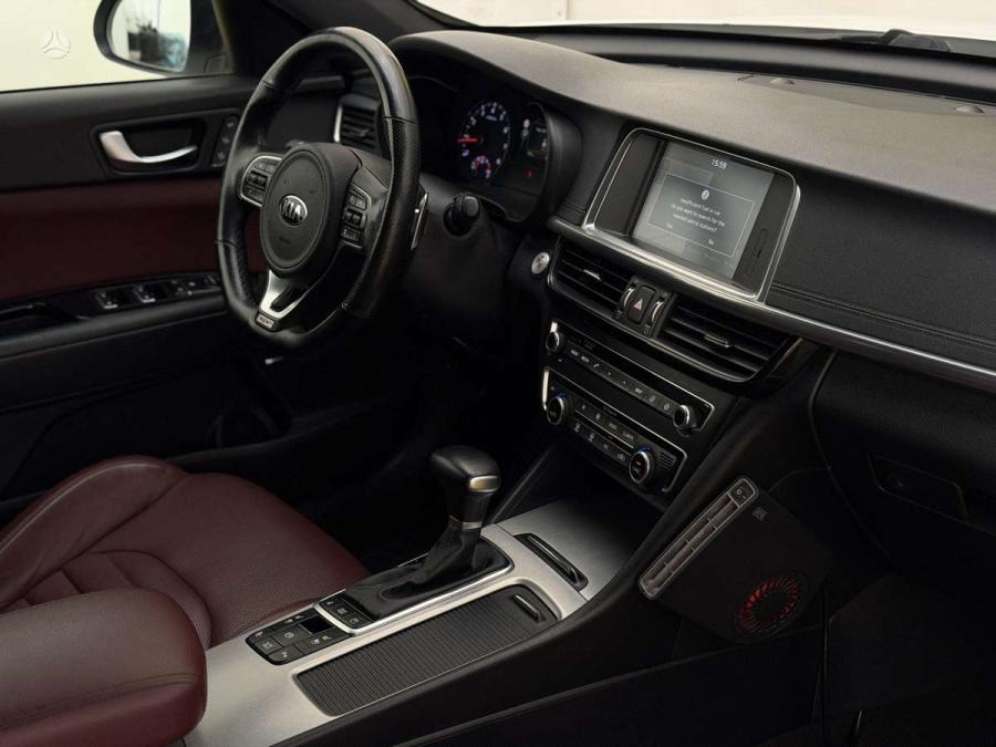 Balts Kia Optima 2016 Viļņa, ar dzinēja tilpumu 2.00 L un nobraukumu 144 tūkst. km par 10750 €, foto 17 vietnē AUTOMOTO.COM.LV