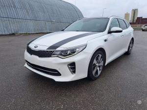 White Kia Optima 2017 in Kaunas, with an engine capacity of 1.69 L and mileage of 181 thousand km for 9999 €, photo  on AUTOMOTO.COM.LV