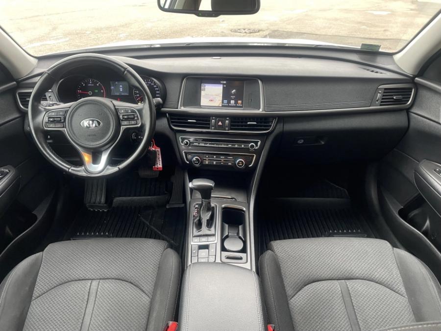 Balts Kia Optima 2017 Rīga, ar dzinēja tilpumu 1.70 L un nobraukumu 194 tūkst. km par 9290 €, foto 18 vietnē AUTOMOTO.COM.LV
