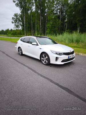 Balts Kia Optima 2017 Tallina, ar dzinēja tilpumu 1.70 L un nobraukumu 220 tūkst. km par 12500 €, foto  vietnē AUTOMOTO.COM.LV