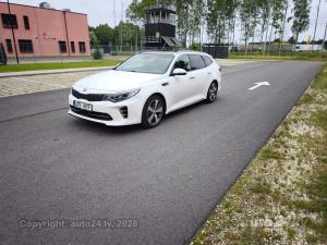 Balts Kia Optima 2017 Tallina, ar dzinēja tilpumu 1.70 L un nobraukumu 220 tūkst. km par 12500 €, foto 12 vietnē AUTOMOTO.COM.LV