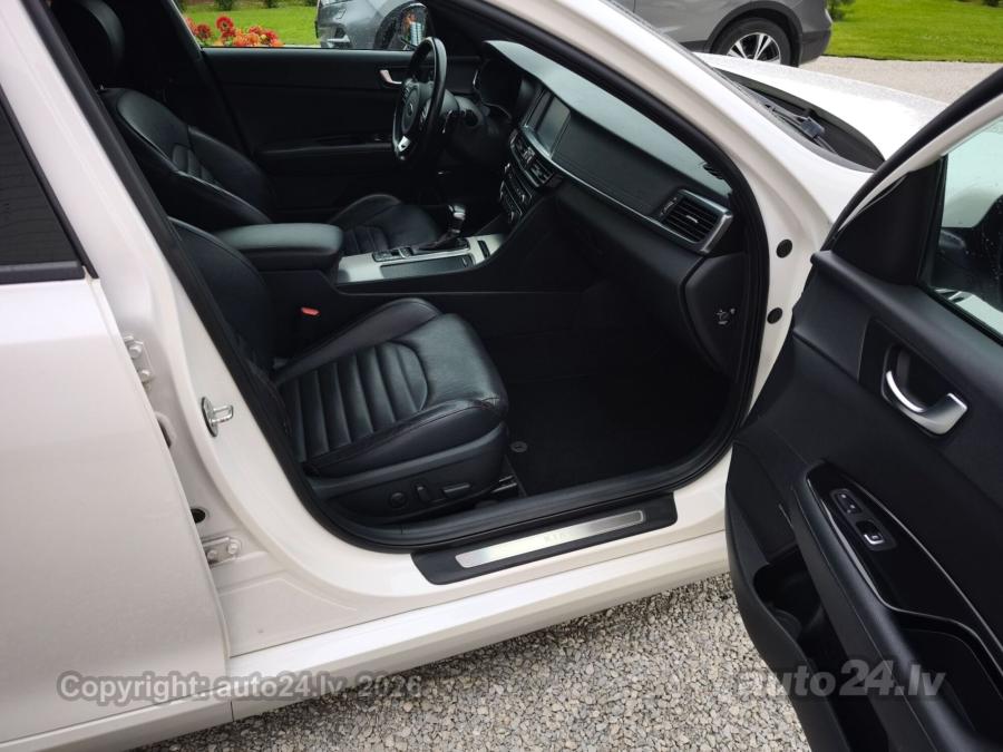 Balts Kia Optima 2017 Tallina, ar dzinēja tilpumu 1.70 L un nobraukumu 220 tūkst. km par 12500 €, foto 27 vietnē AUTOMOTO.COM.LV