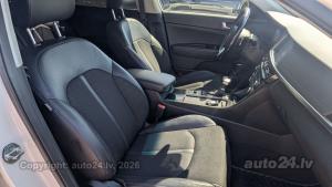 Balts Kia Optima 2017 Tallina, ar dzinēja tilpumu 1.70 L un nobraukumu 224 tūkst. km par 8900 €, foto 12 vietnē AUTOMOTO.COM.LV