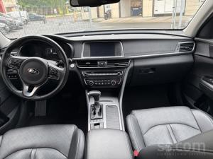 White Kia Optima 2017 in Riga, with an engine capacity of 2.00 L and mileage of 231 thousand km for 9200 €, photo 6 on AUTOMOTO.COM.LV