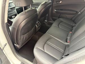 White Kia Optima 2017 in Riga, with an engine capacity of 2.00 L and mileage of 231 thousand km for 9200 €, photo 10 on AUTOMOTO.COM.LV