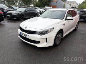 Белый Киа Оптима 2017 в Рига, объемом двигателя 2.00 л и пробегом 231 тыс. км за 9200 €, фото  на AUTOMOTO.COM.LV