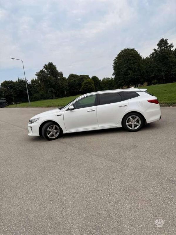 Balts Kia Optima 2017 Klaipėda, ar dzinēja tilpumu 1.69 L un nobraukumu 269 tūkst. km par 5250 €, foto 4 vietnē AUTOMOTO.COM.LV