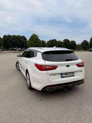 White Kia Optima 2017 in Klaipeda, with an engine capacity of 1.69 L and mileage of 269 thousand km for 5250 €, photo 7 on AUTOMOTO.COM.LV