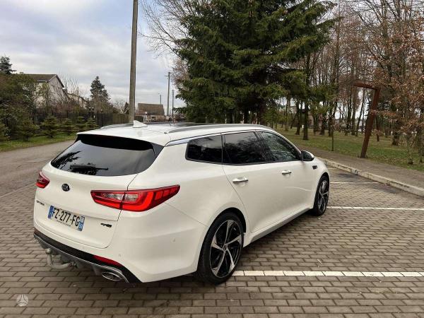 Balts Kia Optima 2018 Kauņa, ar dzinēja tilpumu 1.69 L un nobraukumu 126 tūkst. km par 10950 €, foto 4 vietnē AUTOMOTO.COM.LV