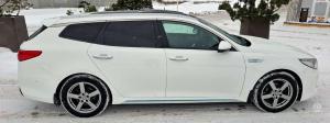 White Kia Optima 2018 in Taurage, with an engine capacity of 2.00 L and mileage of 163 thousand km for 8800 €, photo 3 on AUTOMOTO.COM.LV