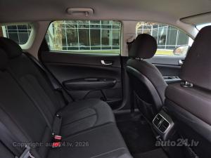 Balts Kia Optima 2018 Tartu, ar dzinēja tilpumu 1.70 L un nobraukumu 249 tūkst. km par 8790 €, foto 9 vietnē AUTOMOTO.COM.LV