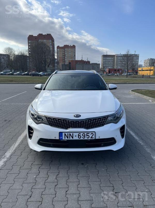 Balts Kia Optima 2018 Rīga, ar dzinēja tilpumu 1.70 L un nobraukumu 181 tūkst. km par 13250 €, foto 3 vietnē AUTOMOTO.COM.LV