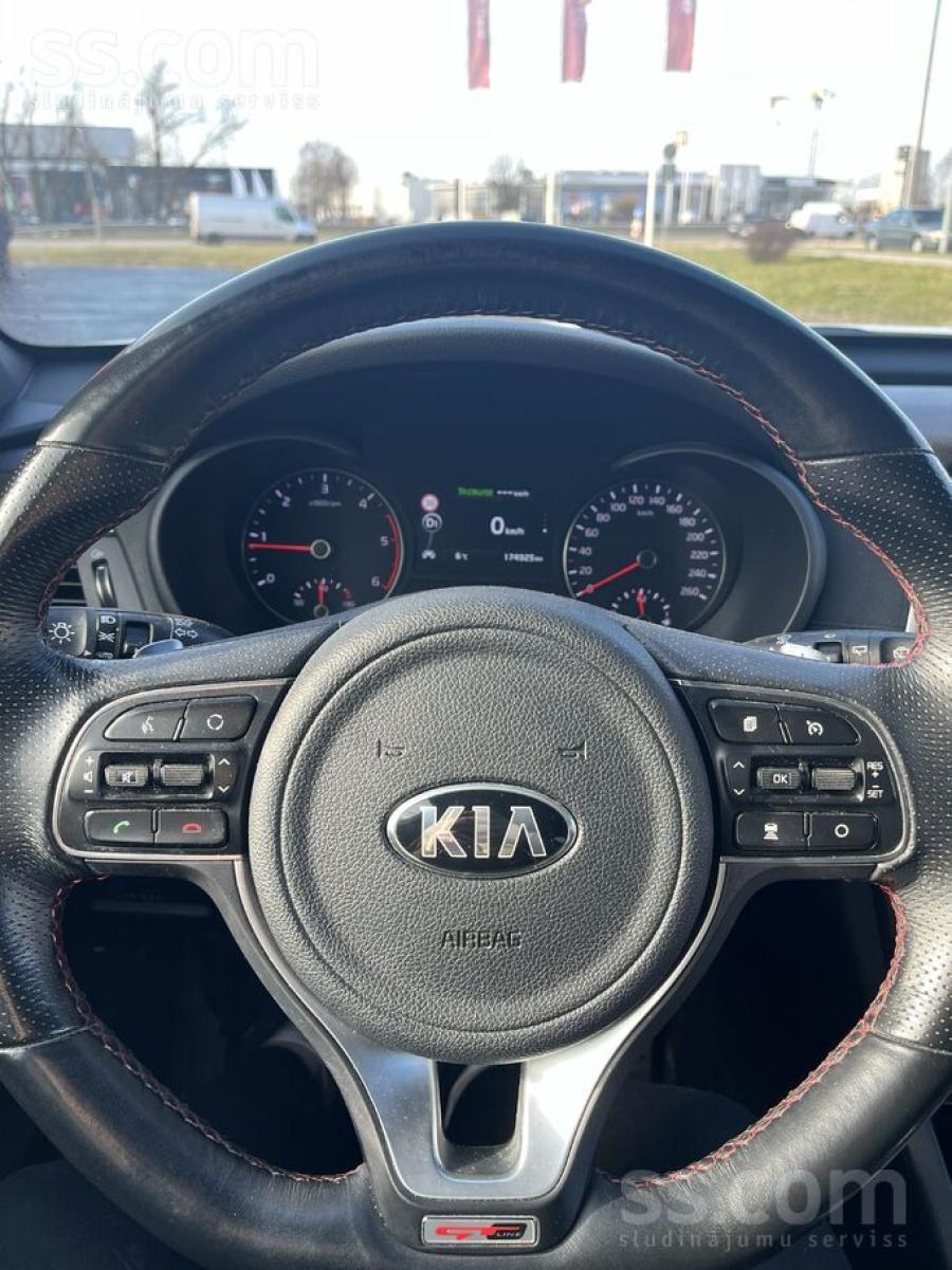 Balts Kia Optima 2018 Rīga, ar dzinēja tilpumu 1.70 L un nobraukumu 181 tūkst. km par 13250 €, foto 8 vietnē AUTOMOTO.COM.LV
