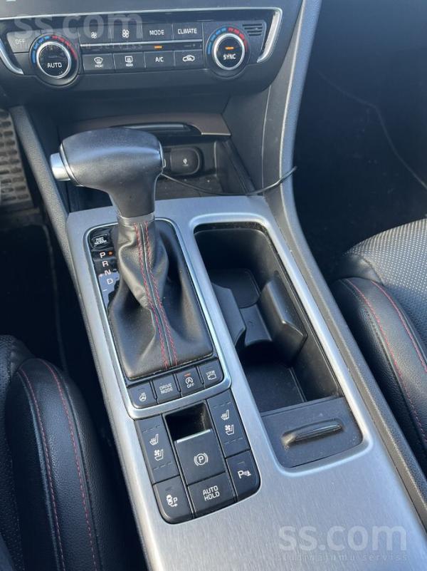Balts Kia Optima 2018 Rīga, ar dzinēja tilpumu 1.70 L un nobraukumu 181 tūkst. km par 13250 €, foto 8 vietnē AUTOMOTO.COM.LV
