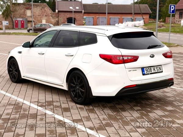 White Kia Optima 2020 in Tartu, with an engine capacity of 1.60 L and mileage of 173 thousand km for 11499 €, photo 5 on AUTOMOTO.COM.LV