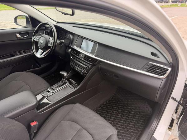 Balts Kia Optima 2020 Tartu, ar dzinēja tilpumu 1.59 L un nobraukumu 174 tūkst. km par 11500 €, foto 9 vietnē AUTOMOTO.COM.LV