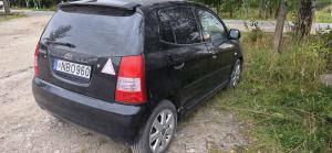 Black Kia Picanto 2006 in Vilnius, with an engine capacity of 1.09 L and mileage of 150 thousand km for 430 €, photo 4 on AUTOMOTO.COM.LV